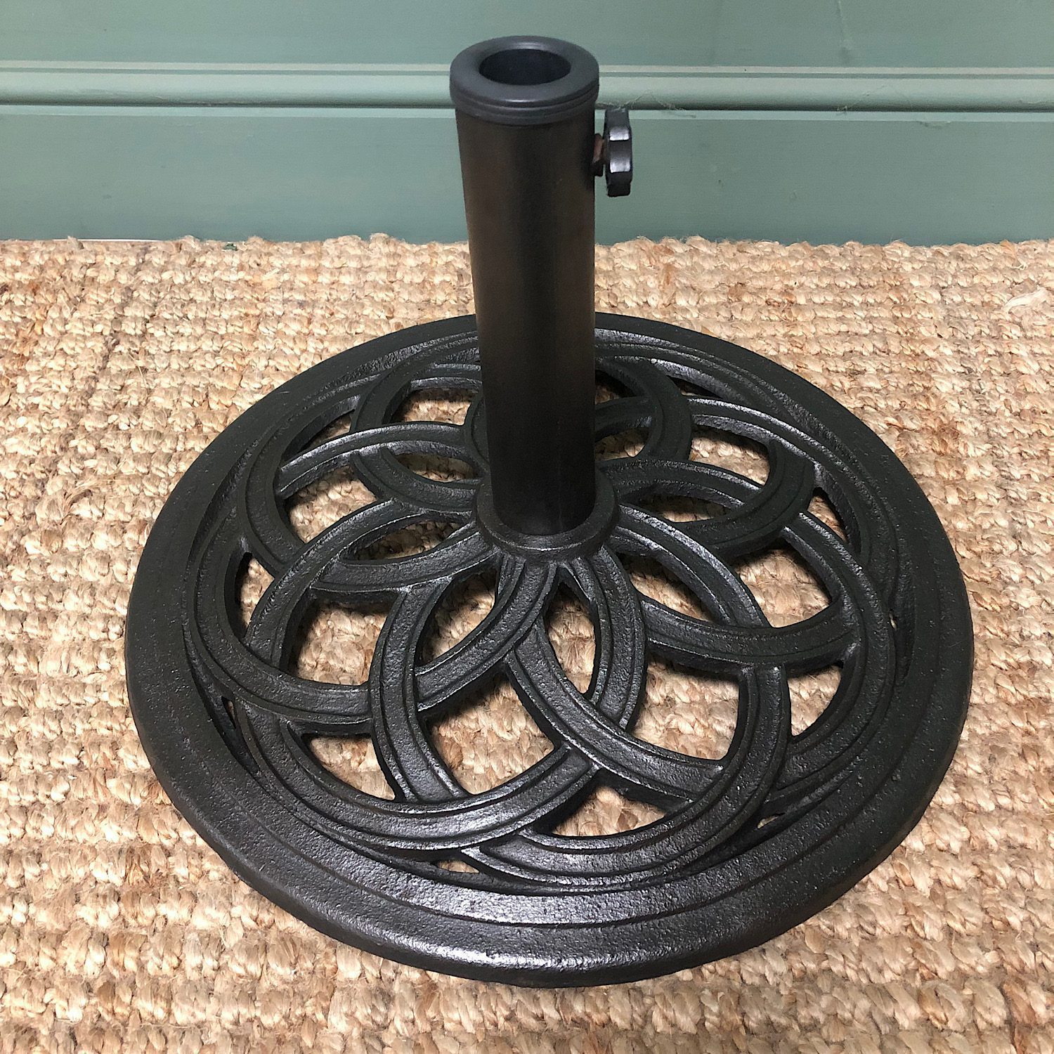 Liberon Iron Paste - For Cast & Wrought Ironwork - Priory Polishes